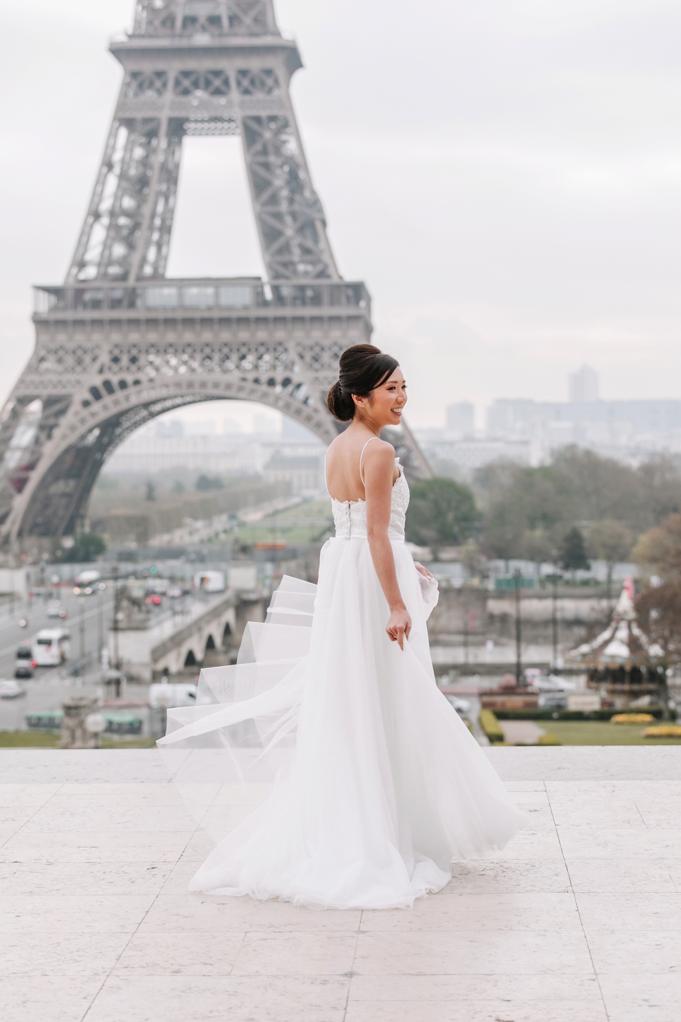 Pre-wedding photo shoot in Paris - Gabi Alves